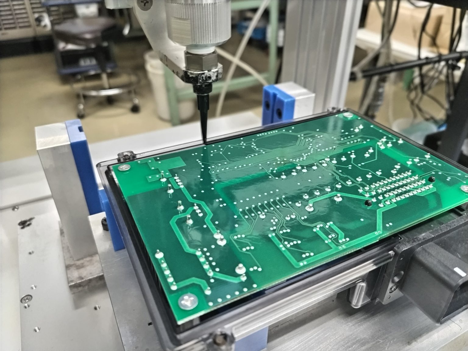 基板設計・実装 | OEM・EMSパートナーズ.com